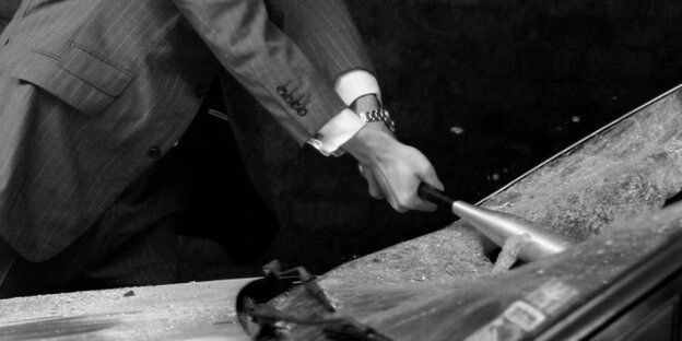 die wahrheit: O nein! Russisch Inkasso verboten! - taz.de