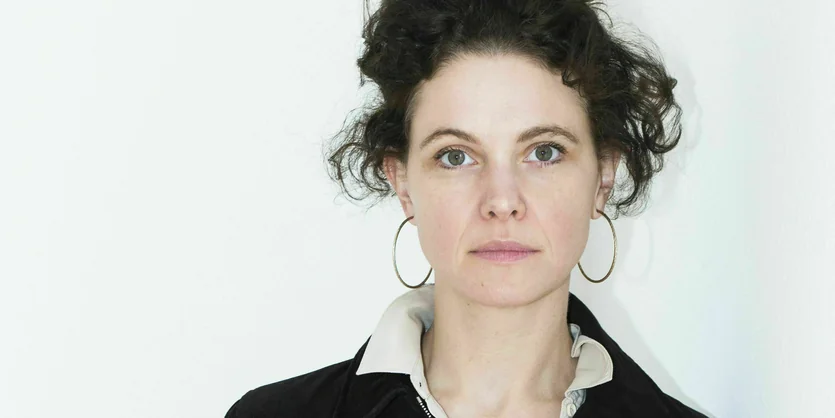 Debutroman von Caroline Rosales: Habt mich gern | taz.de