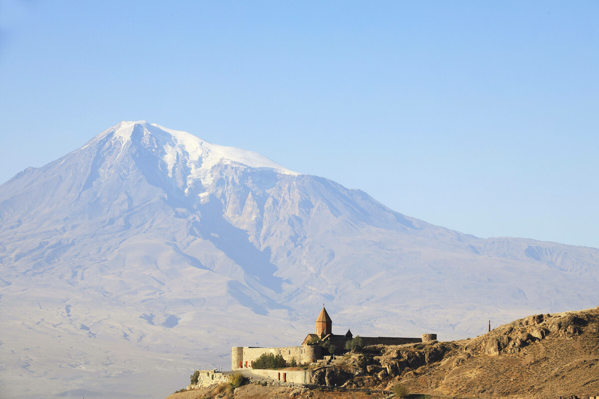Armenien verändert Reisepass: Der verschwundene Berg | taz.de
