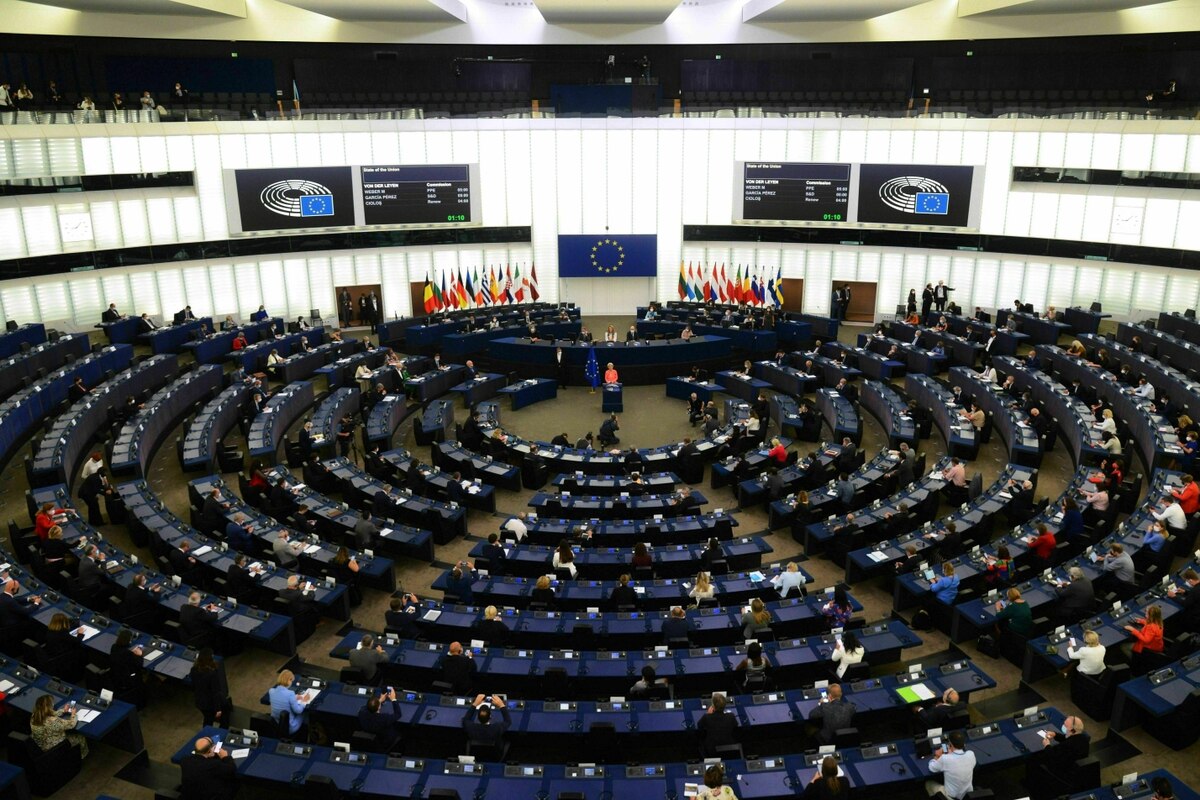 Digitale Unabhängigkeit: EU-Parlament sagt tschüs zu Google | taz.de
