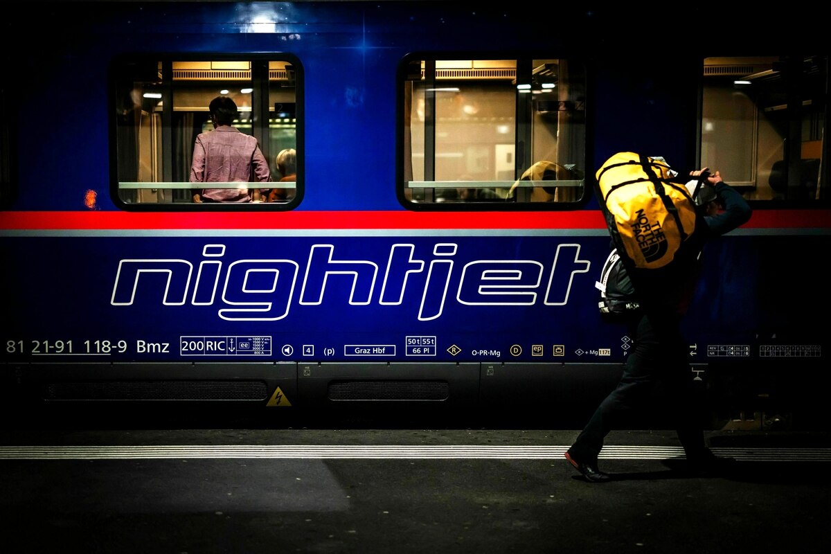 Nachtzug von München nach Rom: Im Traum die Alpen unterquert | taz.de