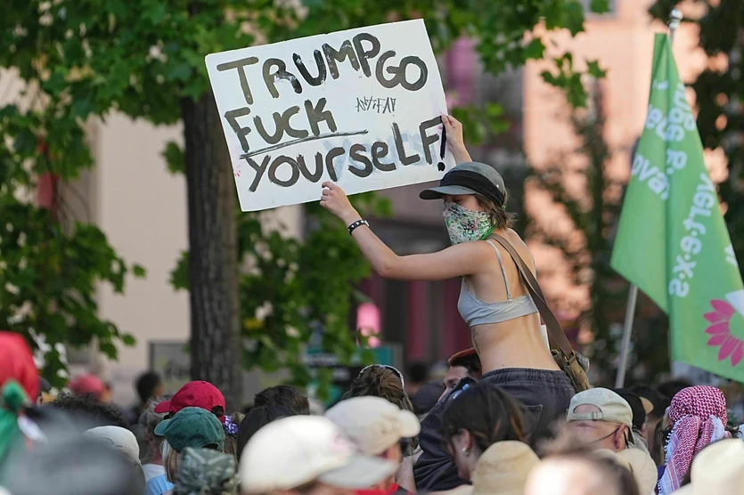 Demonstration gegen G7-Treffen: Eine verbarrikadierte Stadt | taz.de